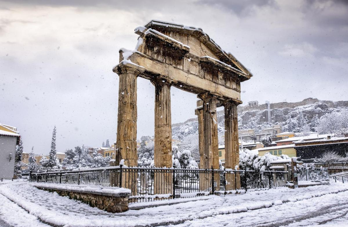 Twelve centuries of snowfall severity in the Mediterranean region ...
